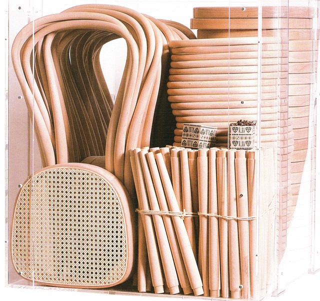 Chaise Thonet n°14 – 1859 – Michael Thonet (1796-1871) – Design Luminy